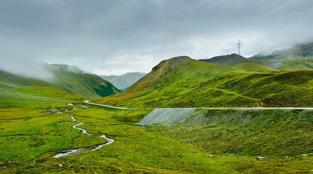 Alpenpässe - magische Wege über die Berge | Berthold Steinhilber ...